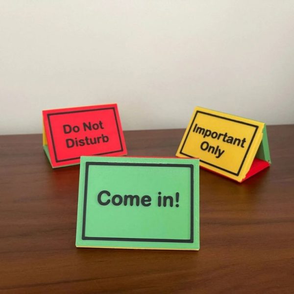 12 Clever and Funny “Do Not Disturb” Door Sign Ideas For Office That ...
