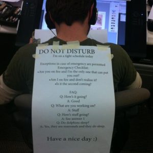 12 Clever and Funny “Do Not Disturb” Door Sign Ideas For Office That ...