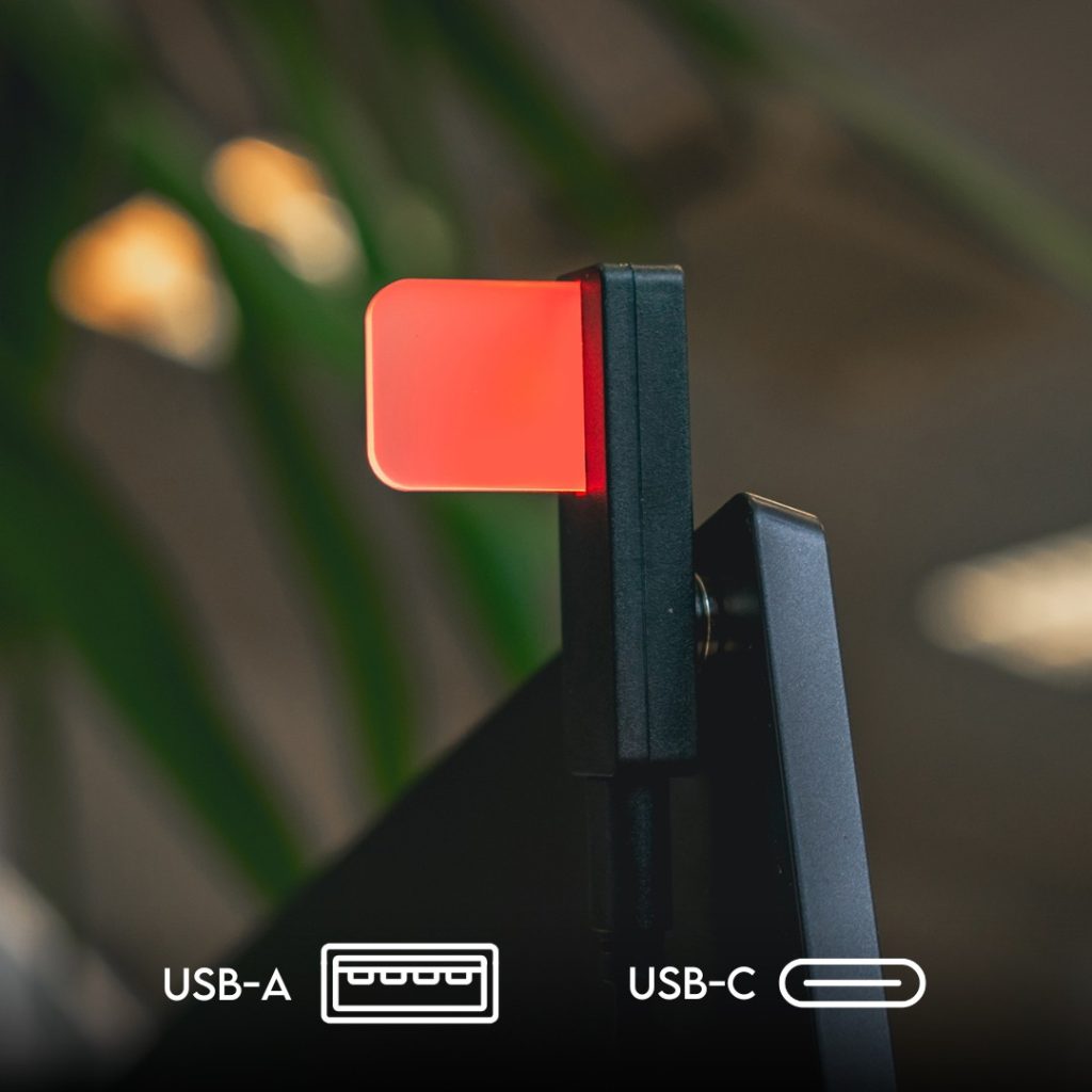Luxafor Flag – LED Status Indicator for Focus