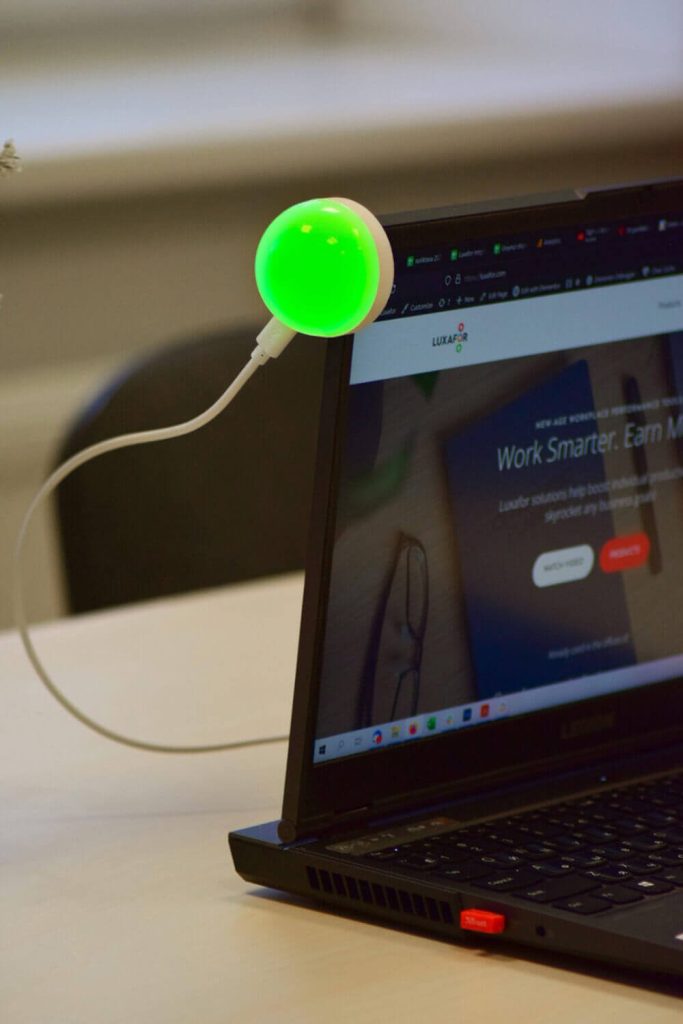 Luxafor Orb – Multi-Color Productivity Light