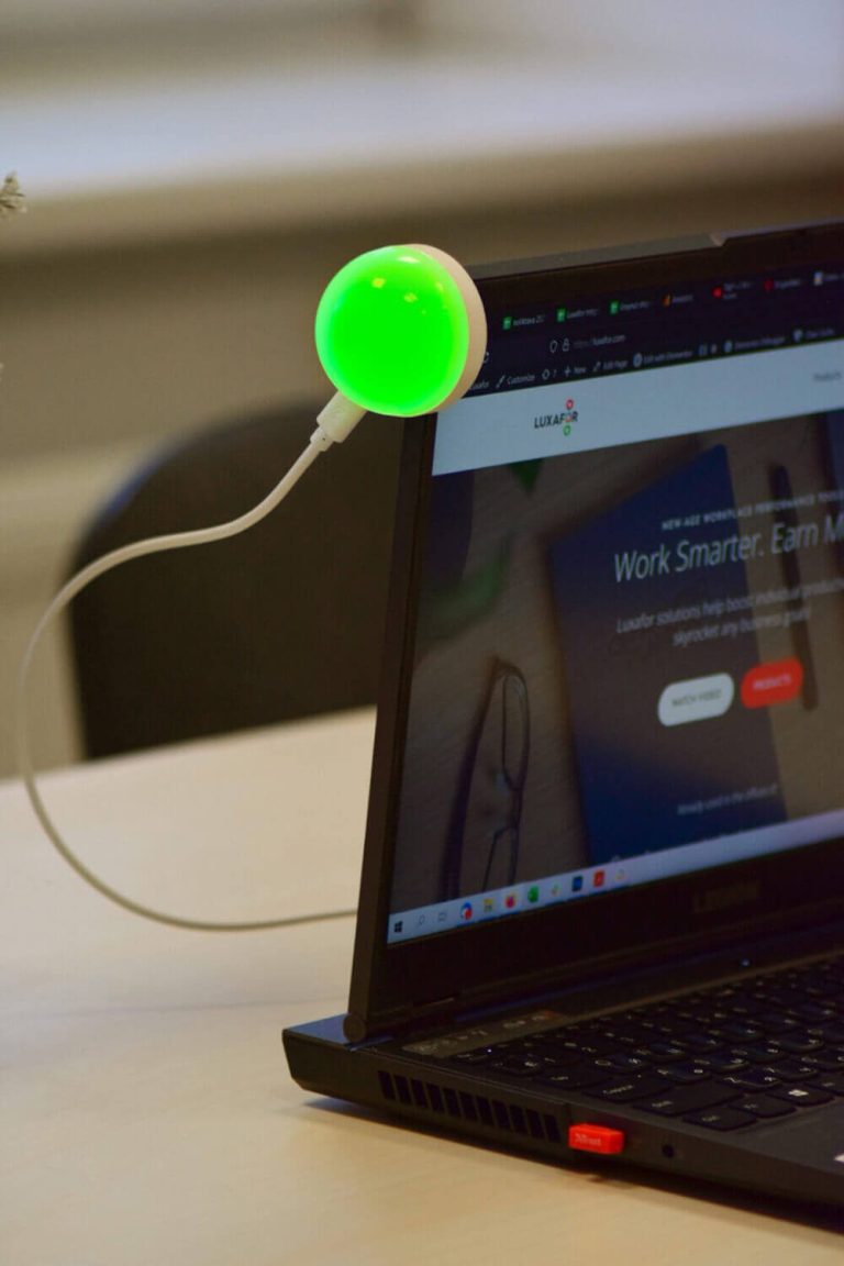 Luxafor Orb – Multi-Color Productivity Light