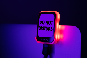 Busy Tag - Your Digital Canvas - Luxafor