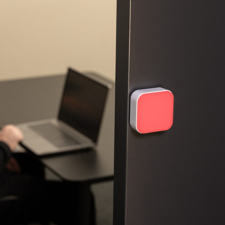 Luxafor Cube 2 – Wireless Status Indicator